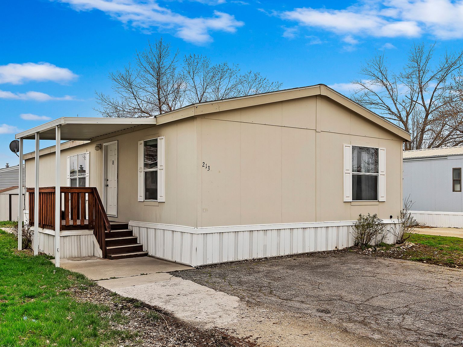 2491 N Highway 89 APT 213, Ogden, UT 84404 | Zillow