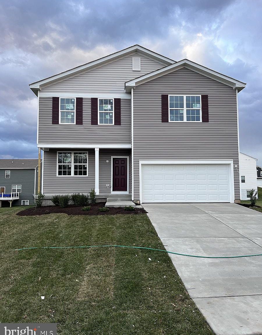 294 Aylesbury Ln, Martinsburg, WV 25403 | Zillow