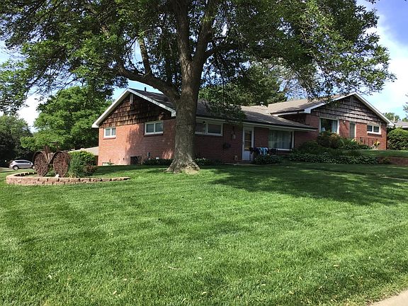 2567 Stockwell St, Lincoln, NE 68502 | Zillow