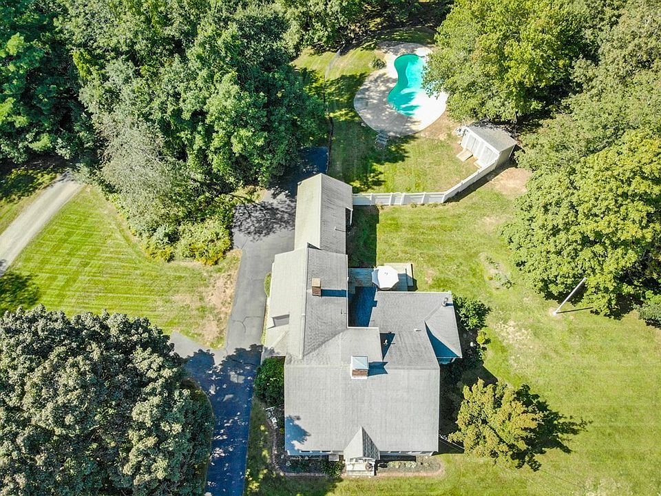 887 Broadway, Hanover, MA 02339 | Zillow