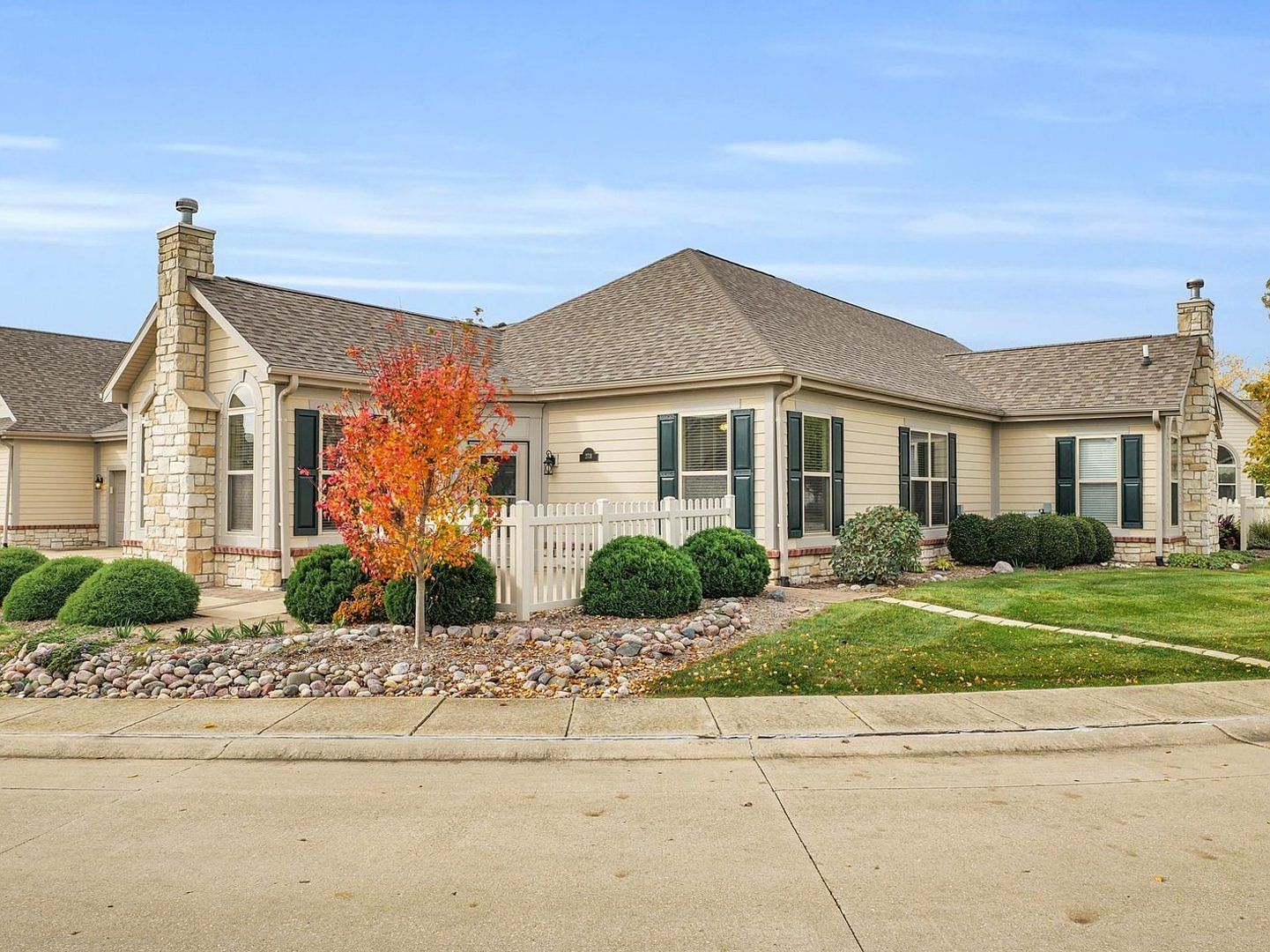 2731 J T Coffman Dr #2731, Champaign, IL 61822 | Zillow