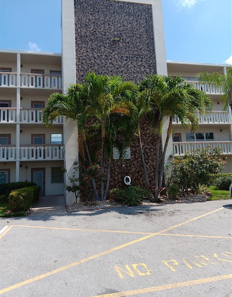 1069 Newport Dr #1069-Q, Deerfield Beach, FL 33442 | Zillow