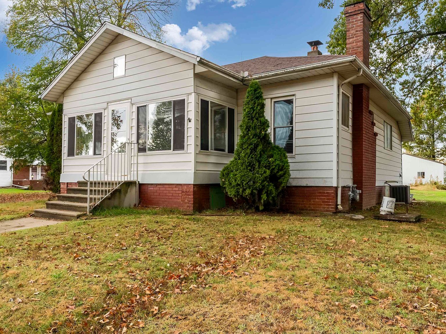 105 Rea St, Valier, IL 62891 | MLS #QC4258184 | Zillow