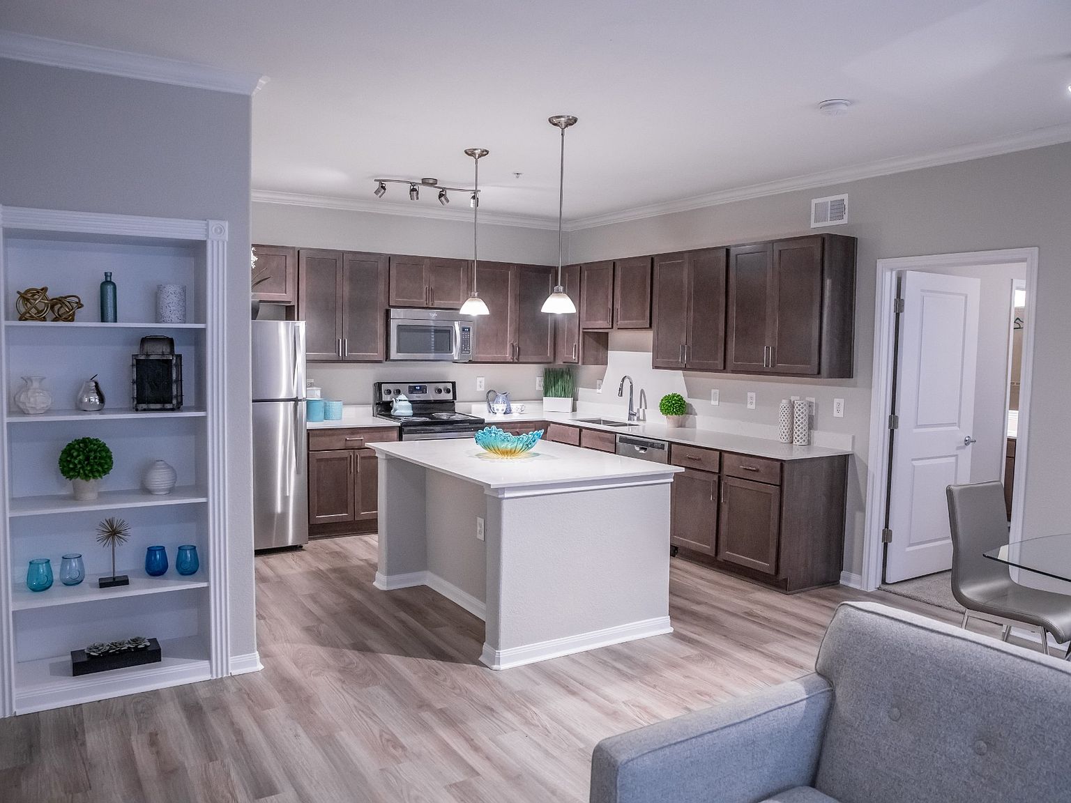 9100 Westheimer Rd STE 631, Houston, TX 77063 | Zillow