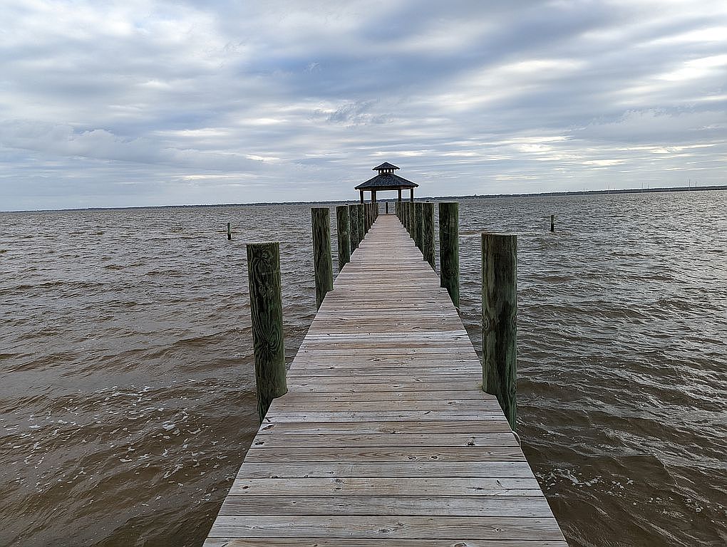118 Parkers Landing Dr, Point Harbor, NC 27964 | Zillow