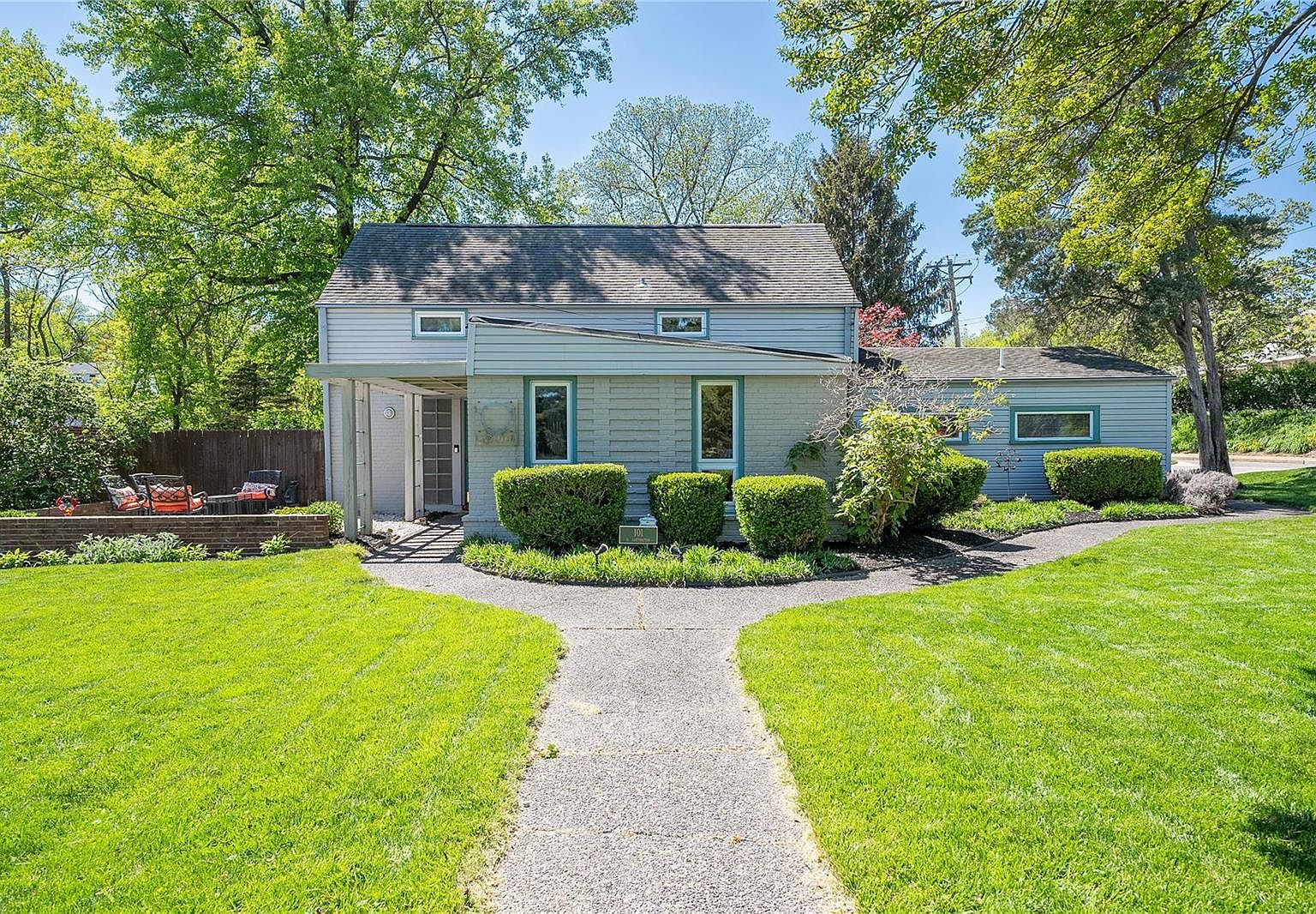 101 S Sappington Rd, Saint Louis, MO 63122 | Zillow