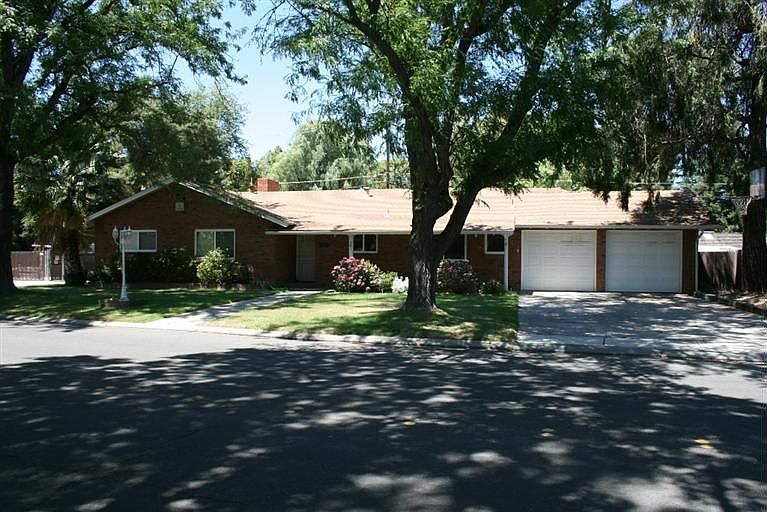 201 Robin Hood Dr, Modesto, CA 95350 | Zillow
