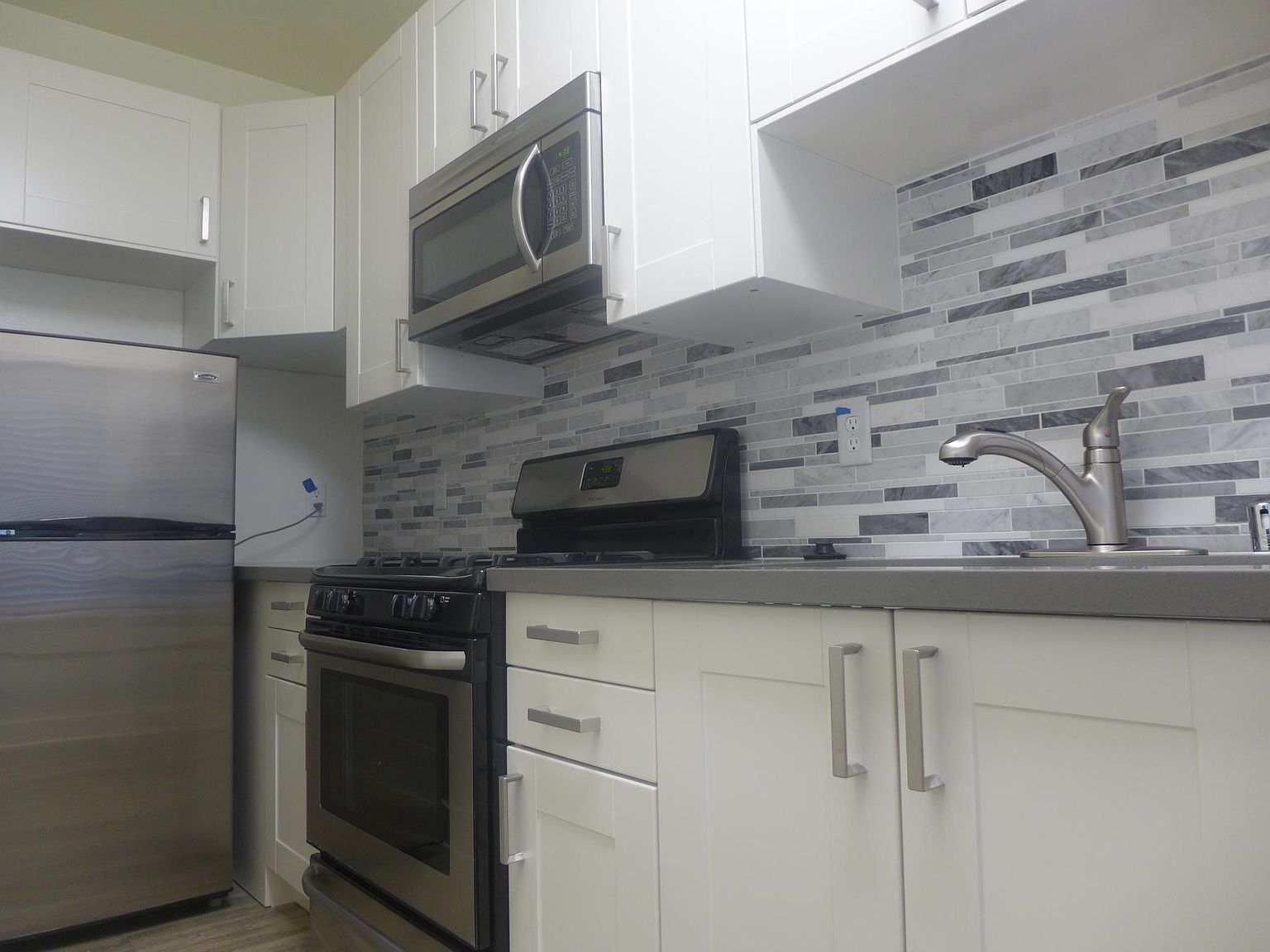 2027 Front St APT 6, San Diego, CA 92101 | Zillow