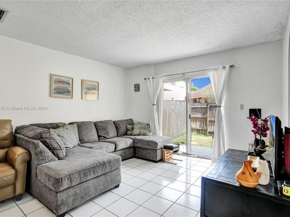 33174 Real Estate - 33174 Homes For Sale | Zillow