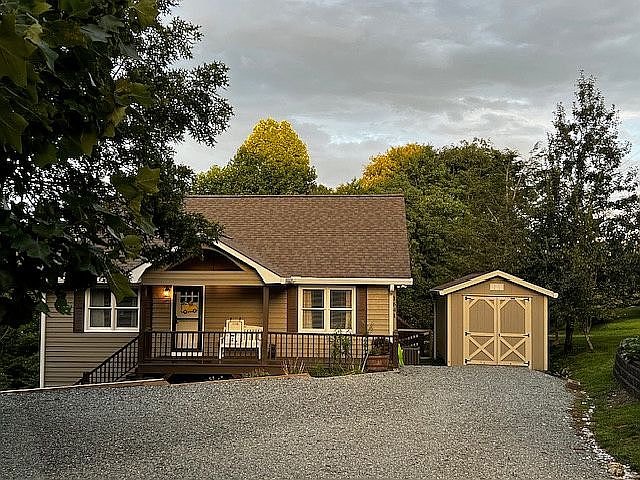 1641 Russ Cornett Rd, Boone, NC 28607 | Zillow