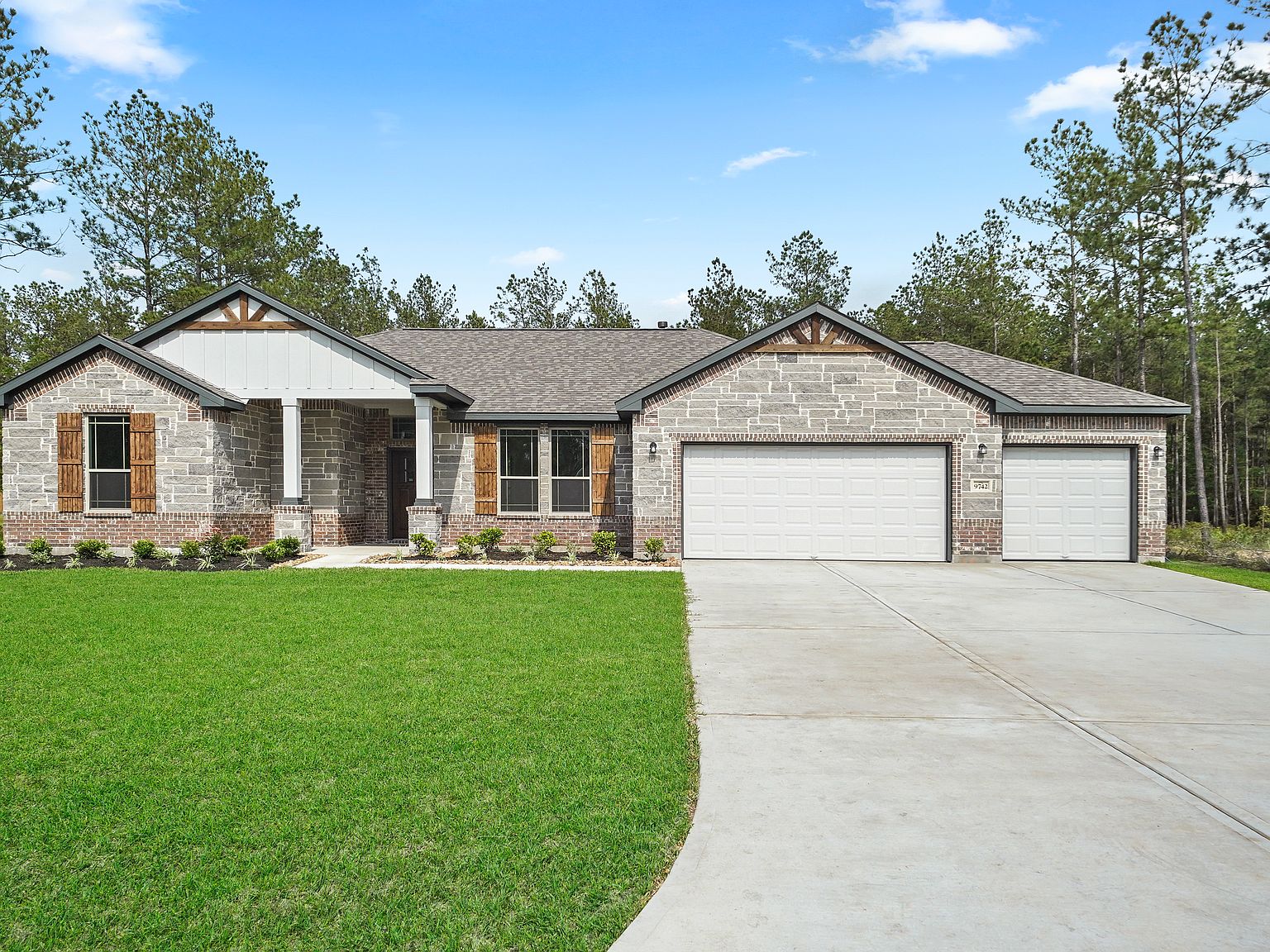 9742 Guadalupe St, Conroe, TX 77303 | Zillow