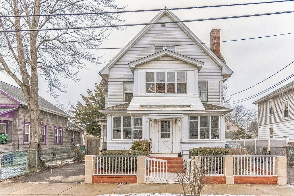 91-93 Fenwick St, Springfield, MA 01109 | Zillow