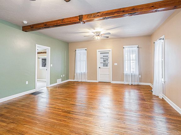325 W Burr Oak St, Centreville, MI 49032 | Zillow