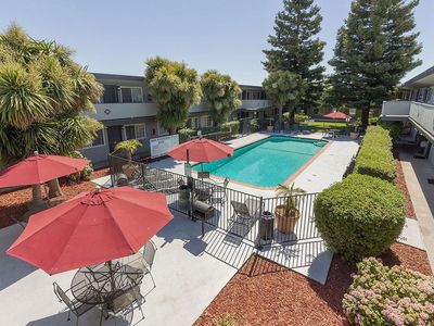 Sunhill Apartments - 25836 Hayward Blvd Hayward CA | Zillow