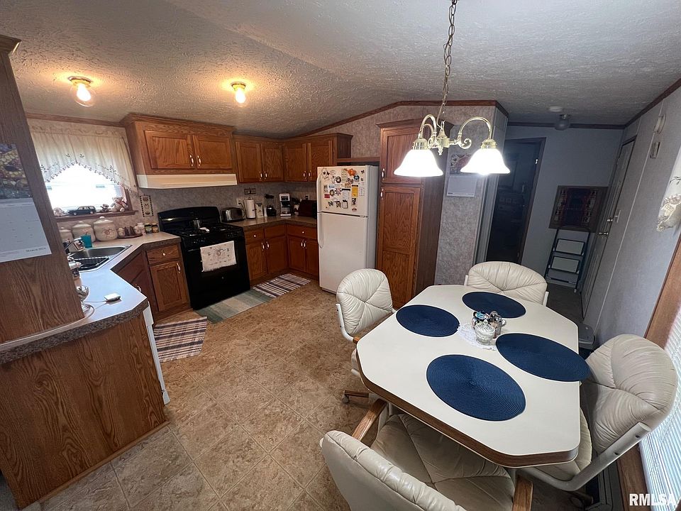 1515 N LINCOLN AVE Springfield IL | Zillow