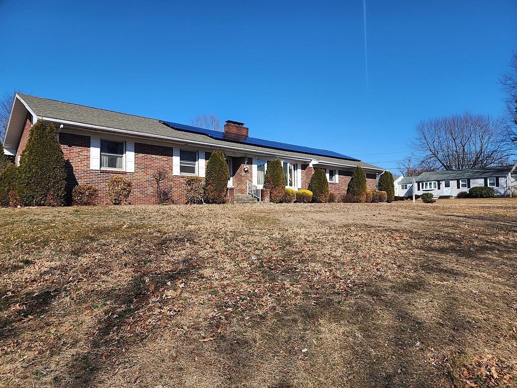 590 Plumtree Rd, Springfield, MA 01118 | Zillow