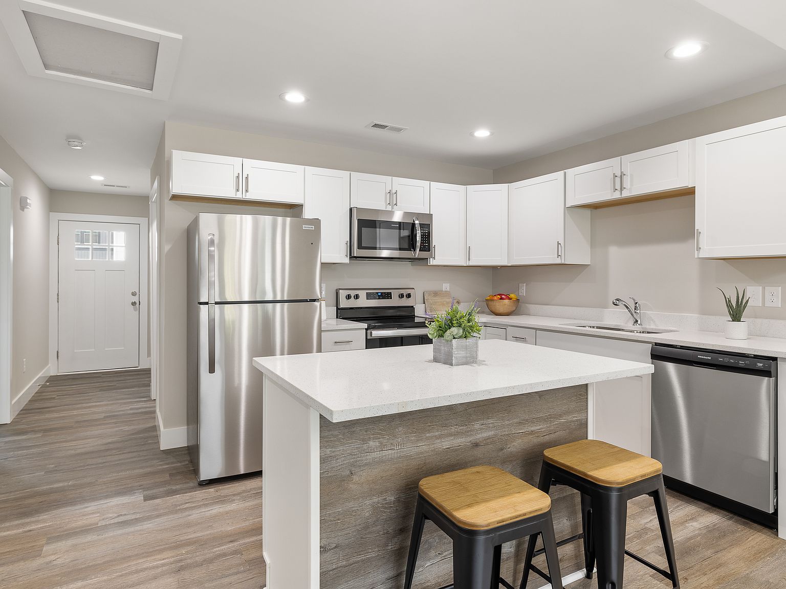 1016 Venice Blvd #B, Spartanburg, SC 29302 | Zillow