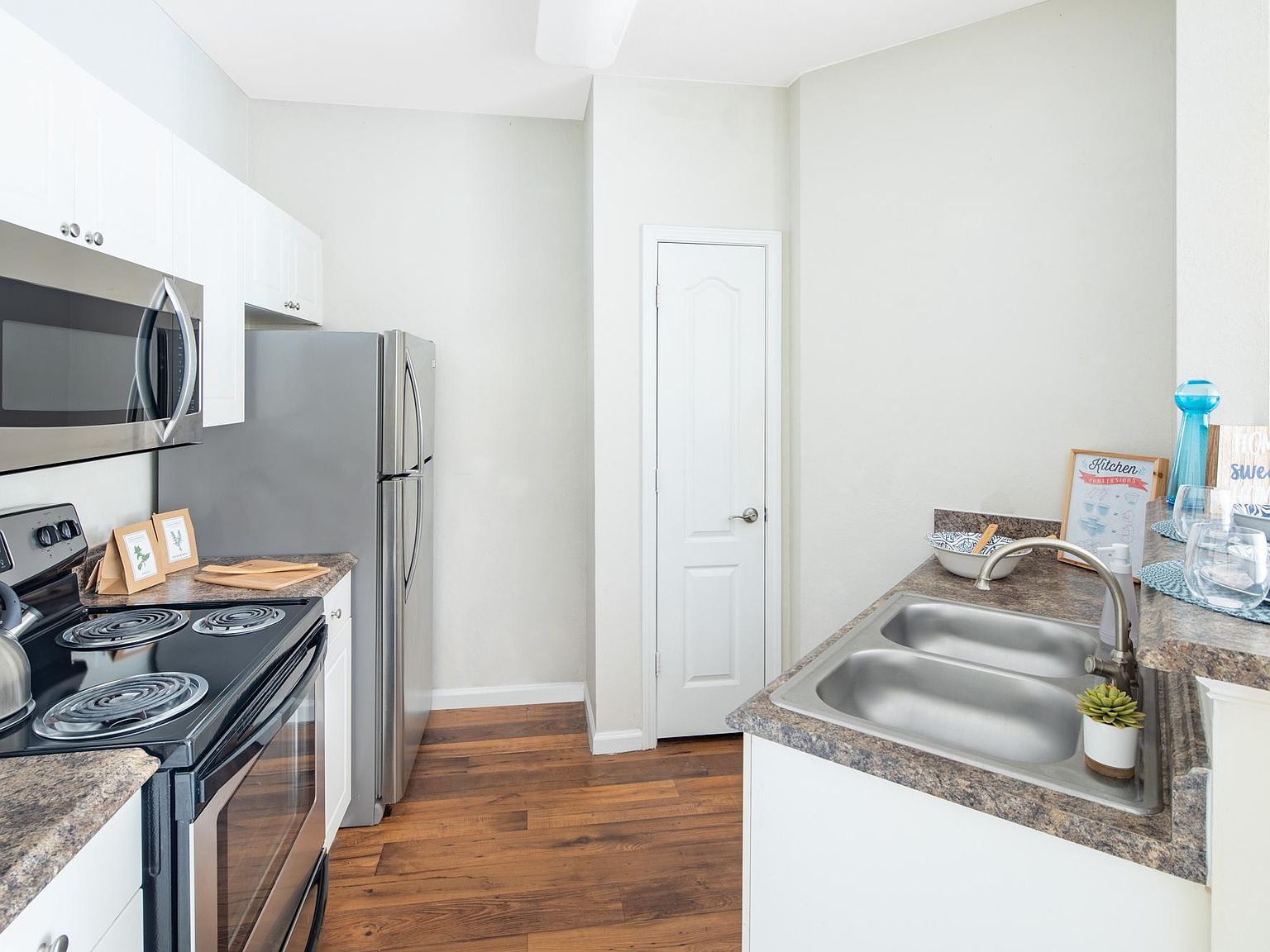 604 Trafford Ln, Savannah, GA 31410 | Zillow