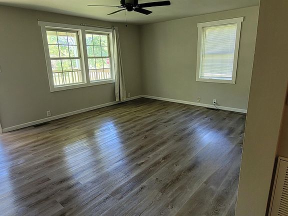 345 Arkwright Dr, Spartanburg, SC 29306 | MLS #312225 | Zillow