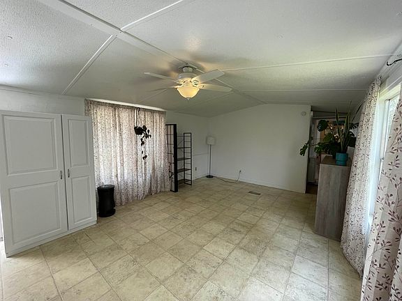 969 NE Persimmon Dr, Pinetta, FL 32350 | Zillow