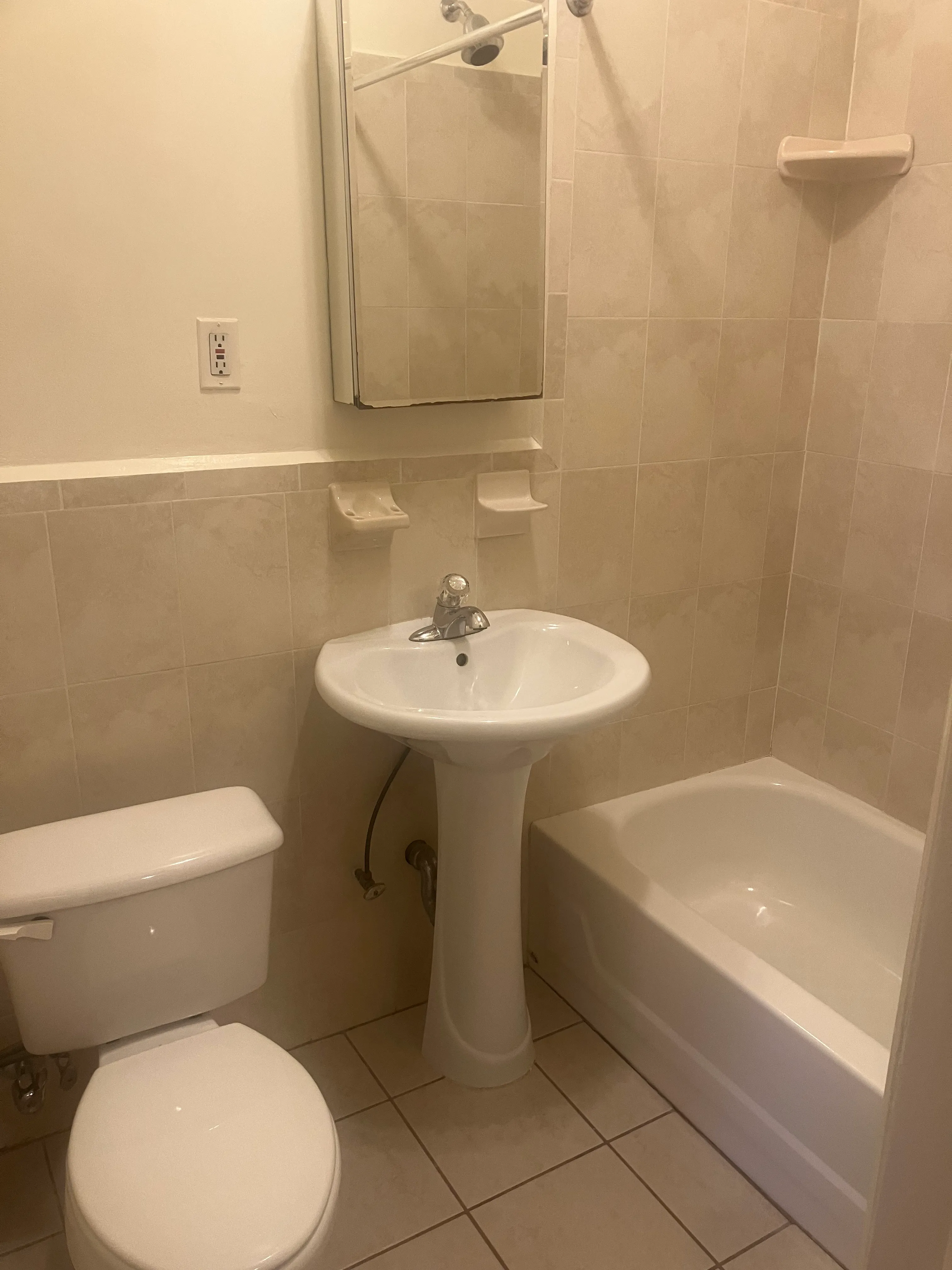 98 State Street #3C in Brooklyn Heights, Brooklyn | StreetEasy