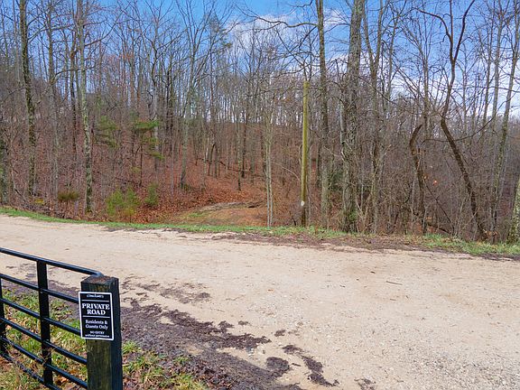 1237D High Rock Rd, Stanton, KY 40380 | MLS #24005412 | Zillow