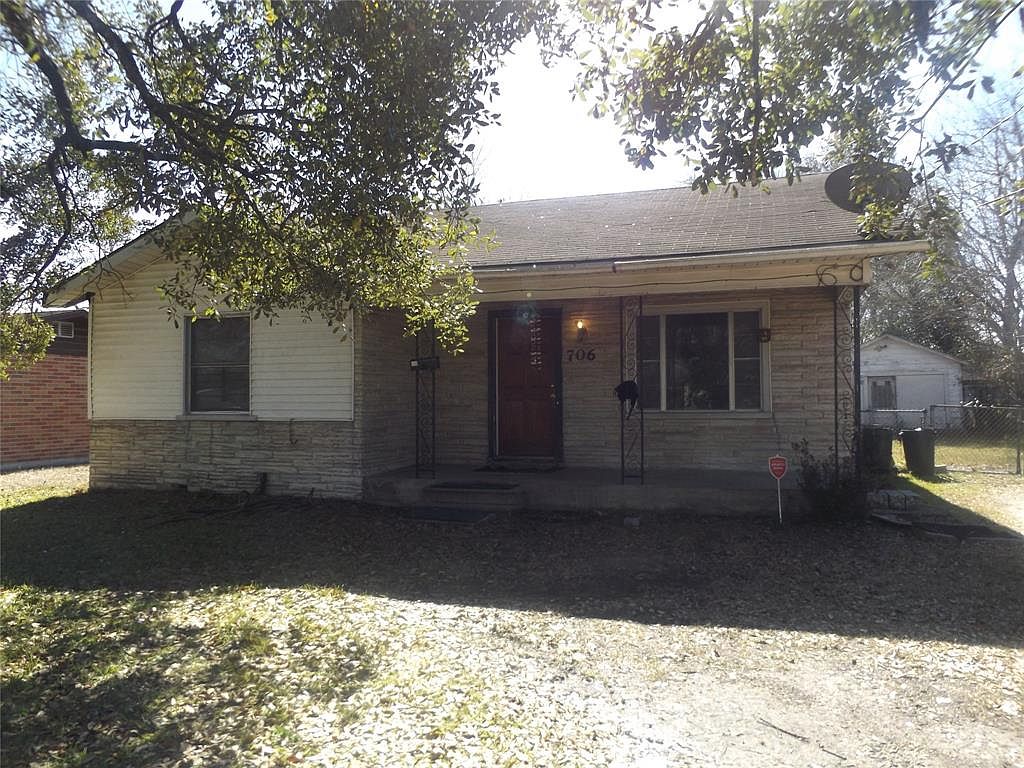 706 Vashti Dr, Houston, TX 77037 | Zillow