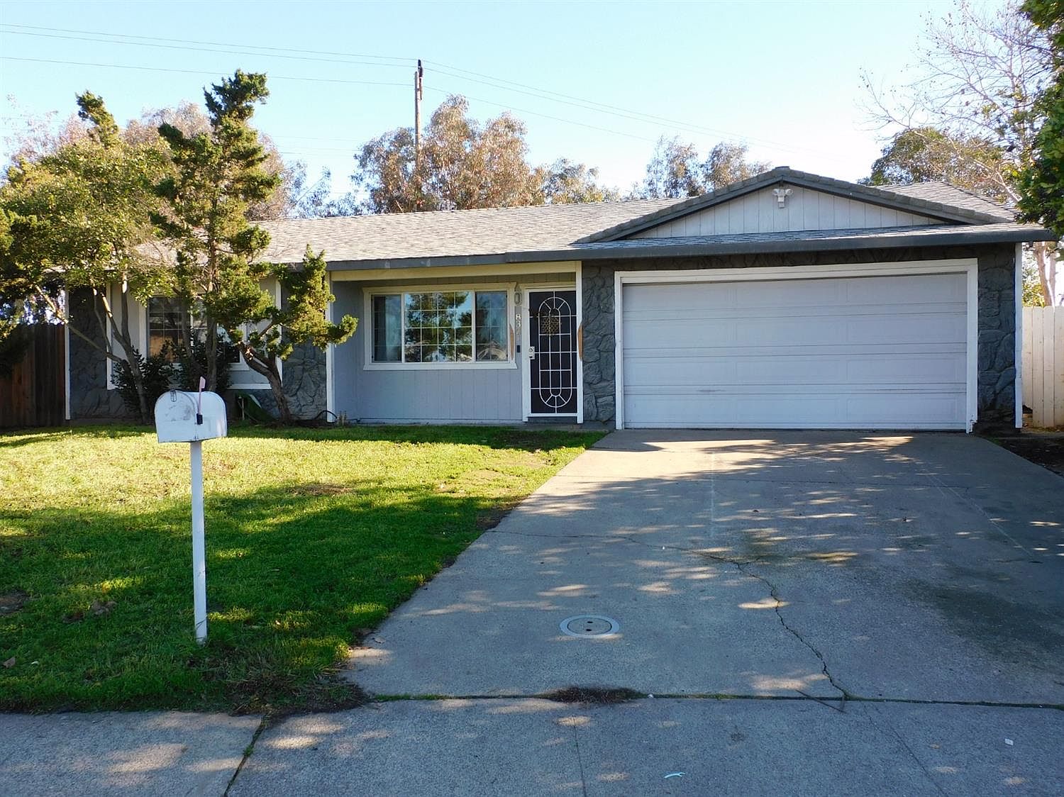 8321 Hayfield Cir, Sacramento, CA 95828 | Zillow