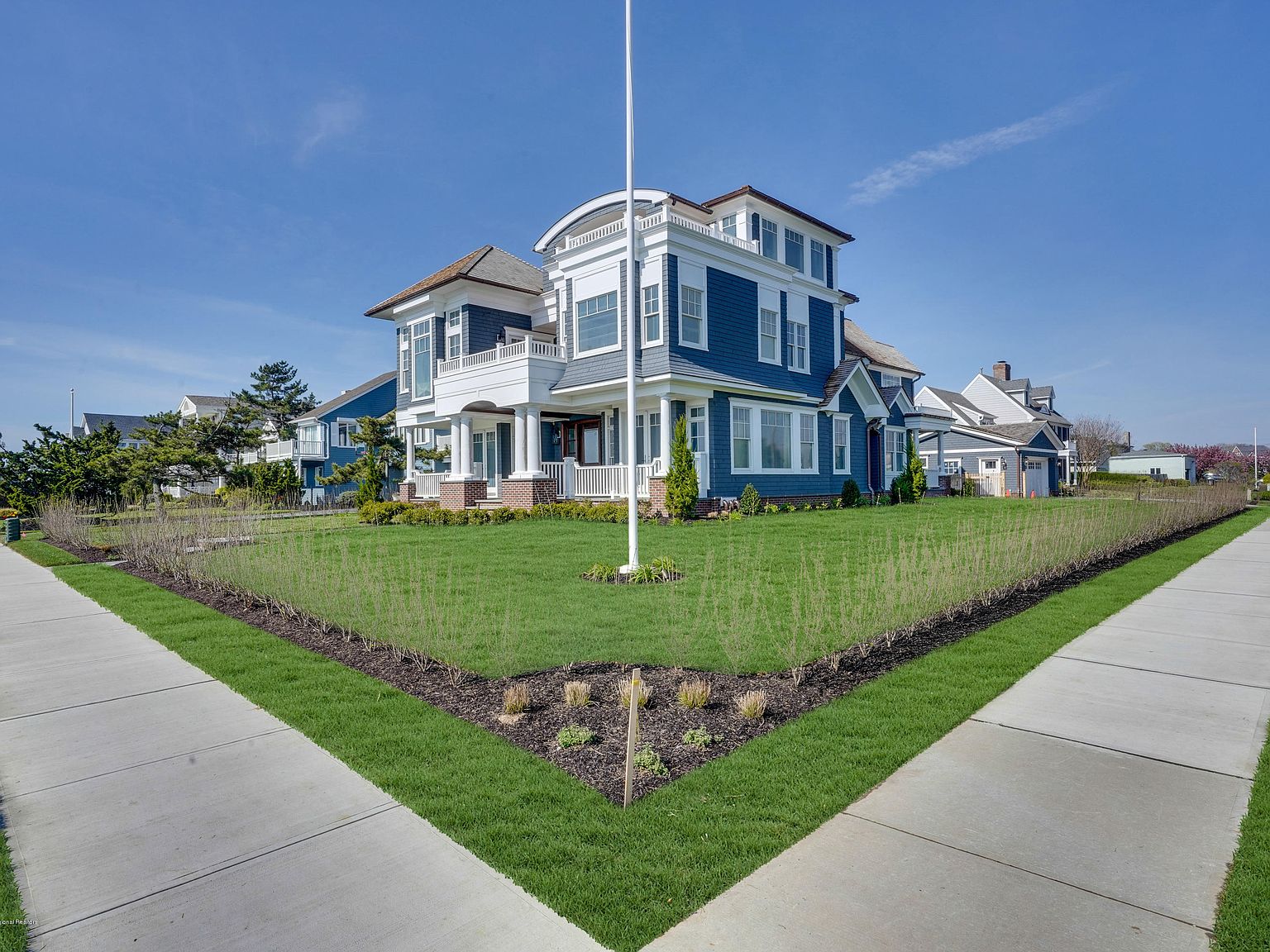 611 Ocean Ave, Spring Lake, NJ 07762 | Zillow