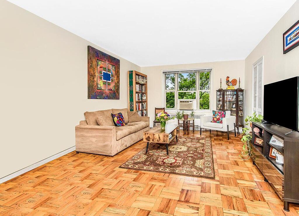 5601 Riverdale Ave APT 2C, Bronx, NY 10471 | Zillow