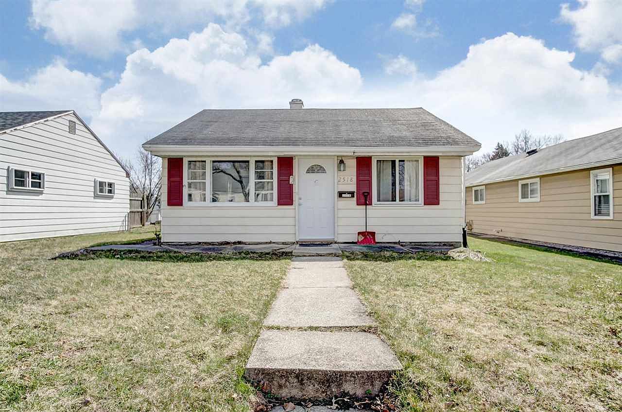 2518 Clara Ave, Fort Wayne, IN 46805 | Zillow