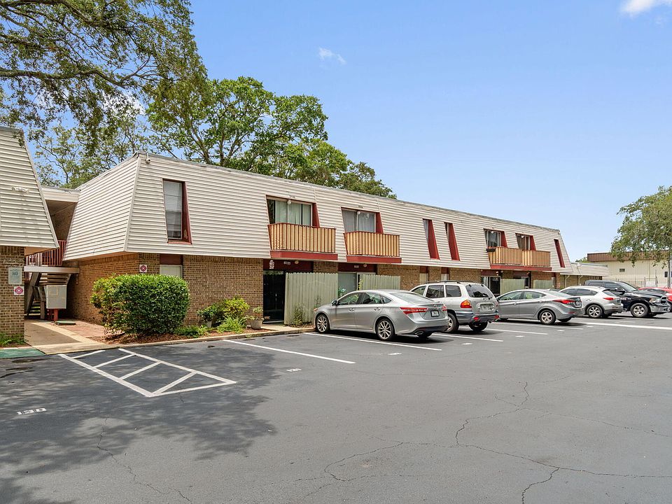 210 Pelham Rd Fort Walton Beach, FL | Zillow - Apartments for Rent in ...