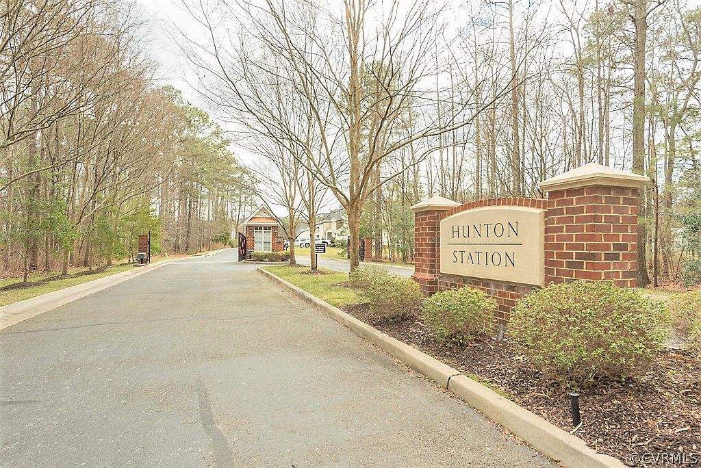 12017 Hunton Crossing Place Gln, Allen, VA 23059 | Zillow