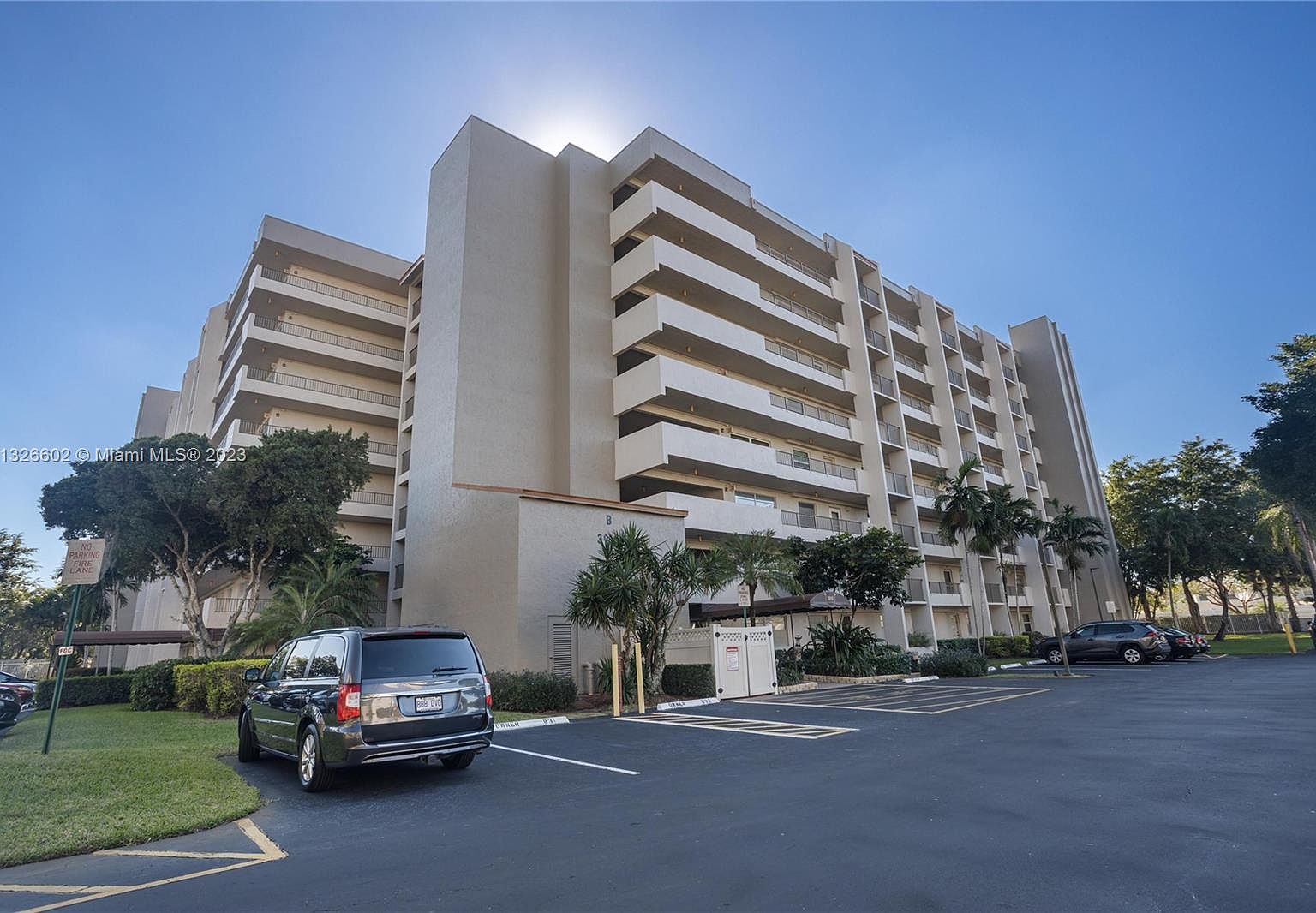 3910 Inverrary Blvd APT 305-B, Lauderhill, FL 33319 | Zillow