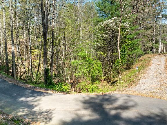 42 Blaine Fork Dr, Franklin, NC 28734 | Zillow