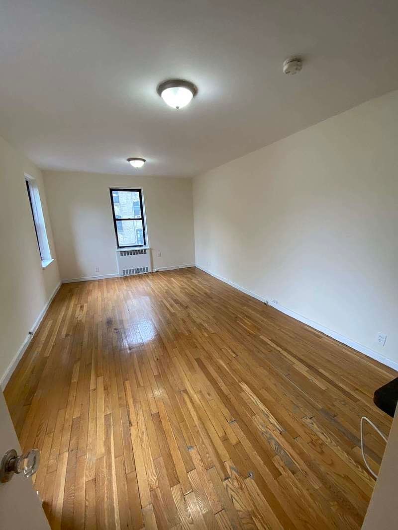 125 Christopher St APT 1A, New York, NY 10014 | Zillow