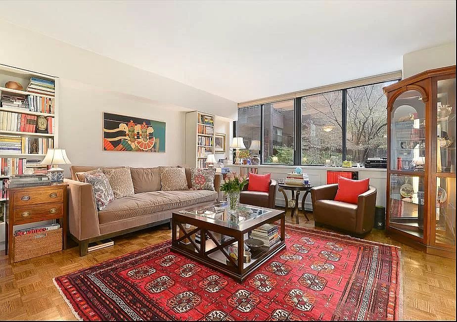 245 E 93rd St APT 2F, New York, NY 10128 | Zillow