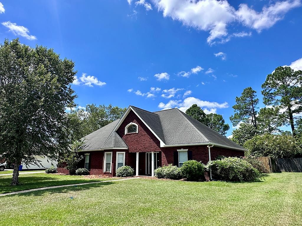 125 Lakeside Dr, Dothan, AL 36301 | Zillow