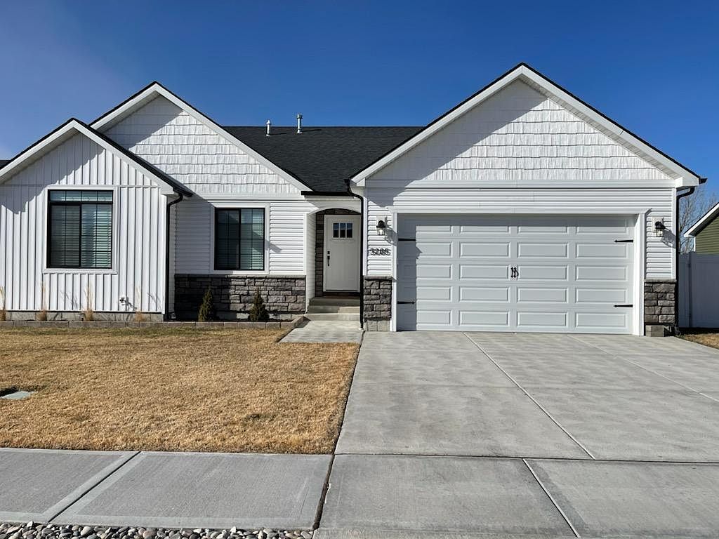 5085 Hunter Ave, Chubbuck, ID 83202 | Zillow