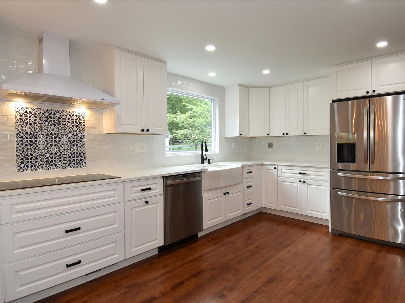 12341 Folkstone Dr, Herndon, VA 20171 | Zillow