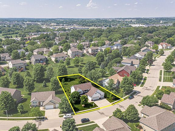 2320 Crimson Ridge Cir NW, Rochester, MN 55901 | MLS #6375866 | Zillow