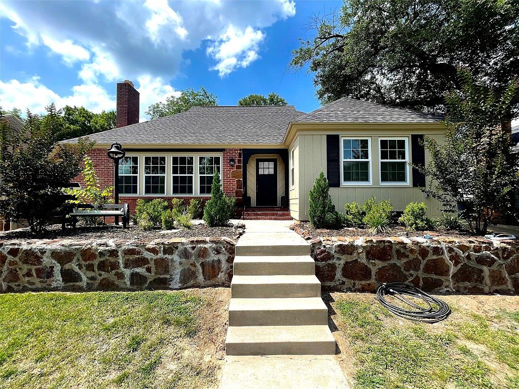 104 Red Oak St, Henderson, TX 75654 | Zillow