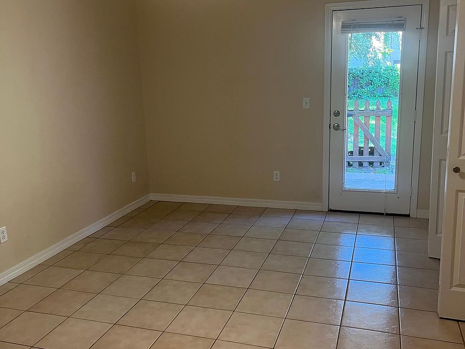 904 Pineview Blvd, Fort Walton Beach, FL 32547 | Zillow