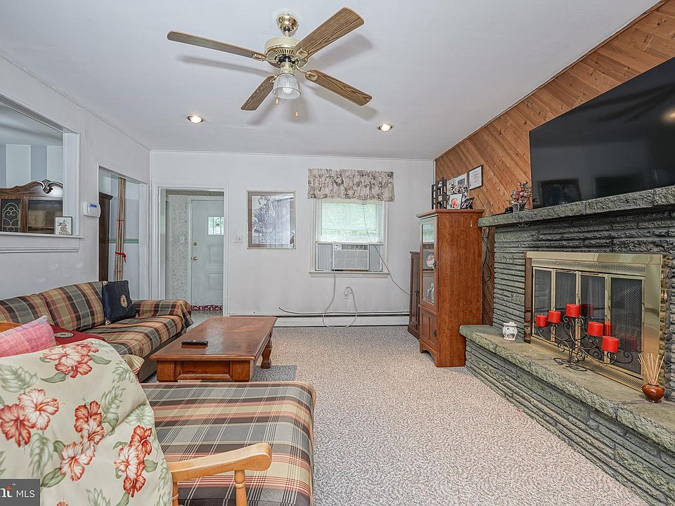 56 Chews Landing Rd, Clementon, NJ 08021 | Zillow