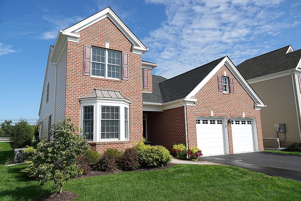 8 Drake Way, Flanders, NJ 07836 | Zillow