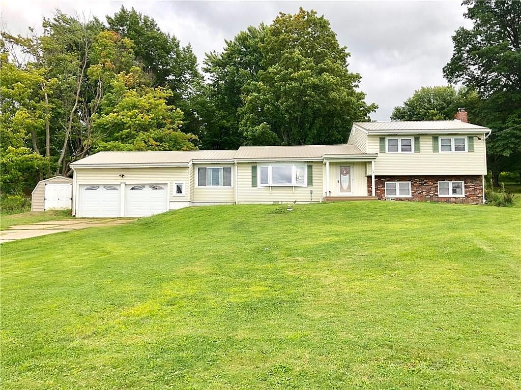 10851 Sidehill Rd, North East, PA 16428 | Zillow