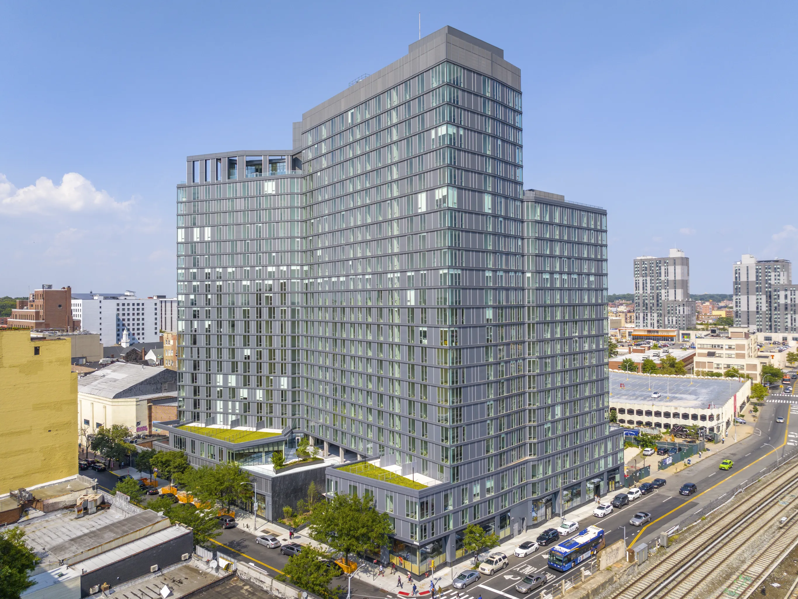 The Monarch at 92-29 Guy R Brewer Boulevard in Jamaica : Sales, Rentals ...