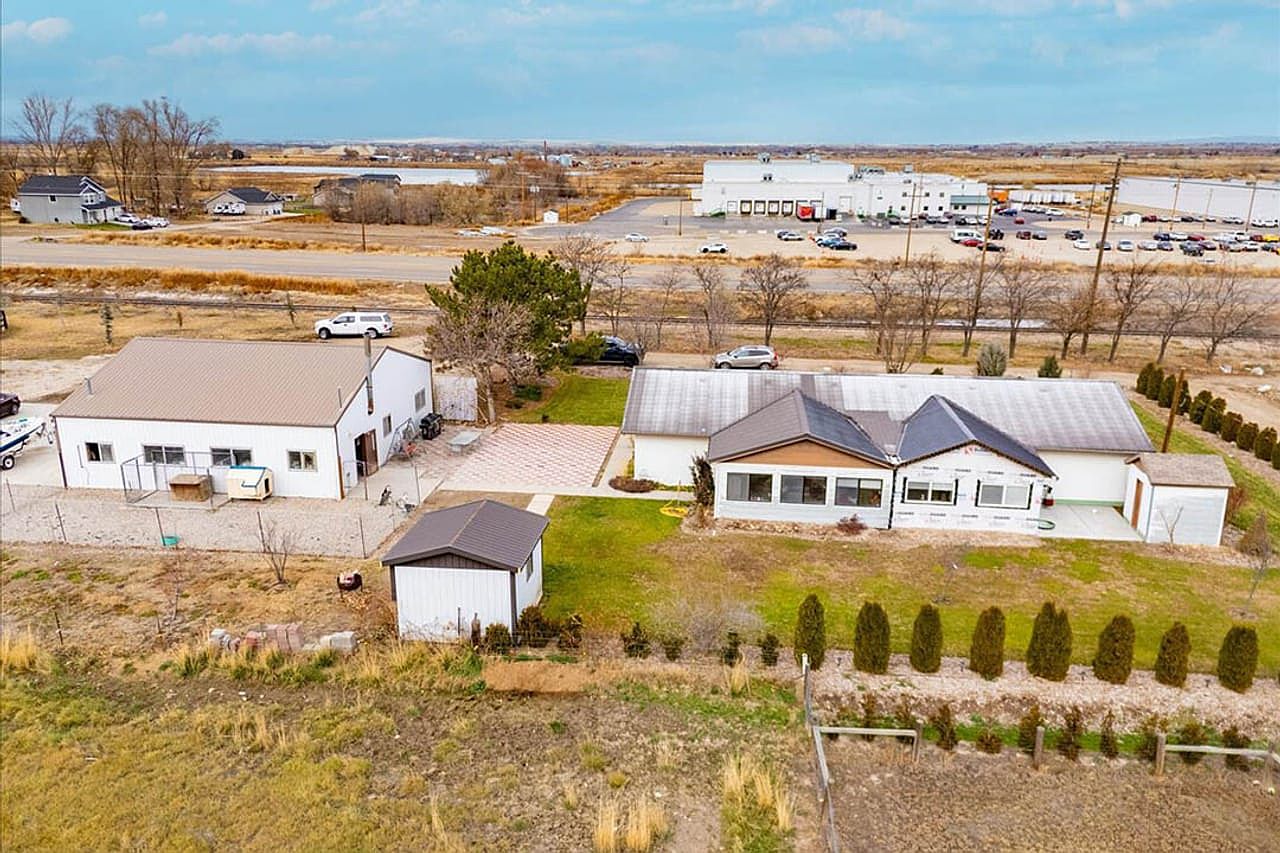 20201 Simplot Blvd, Caldwell, ID 83607 | MLS #82578 | Zillow
