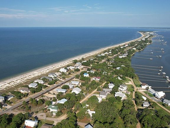 1449 Cypress St, Panacea, FL 32346 | MLS #363573 | Zillow