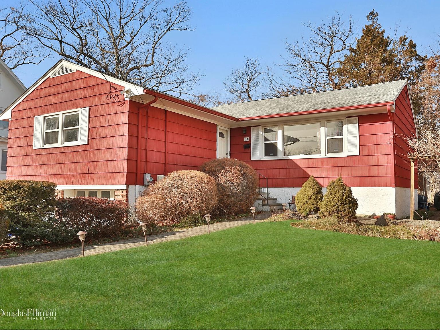 11 Muir Pl, New Rochelle, NY 10801 | Zillow